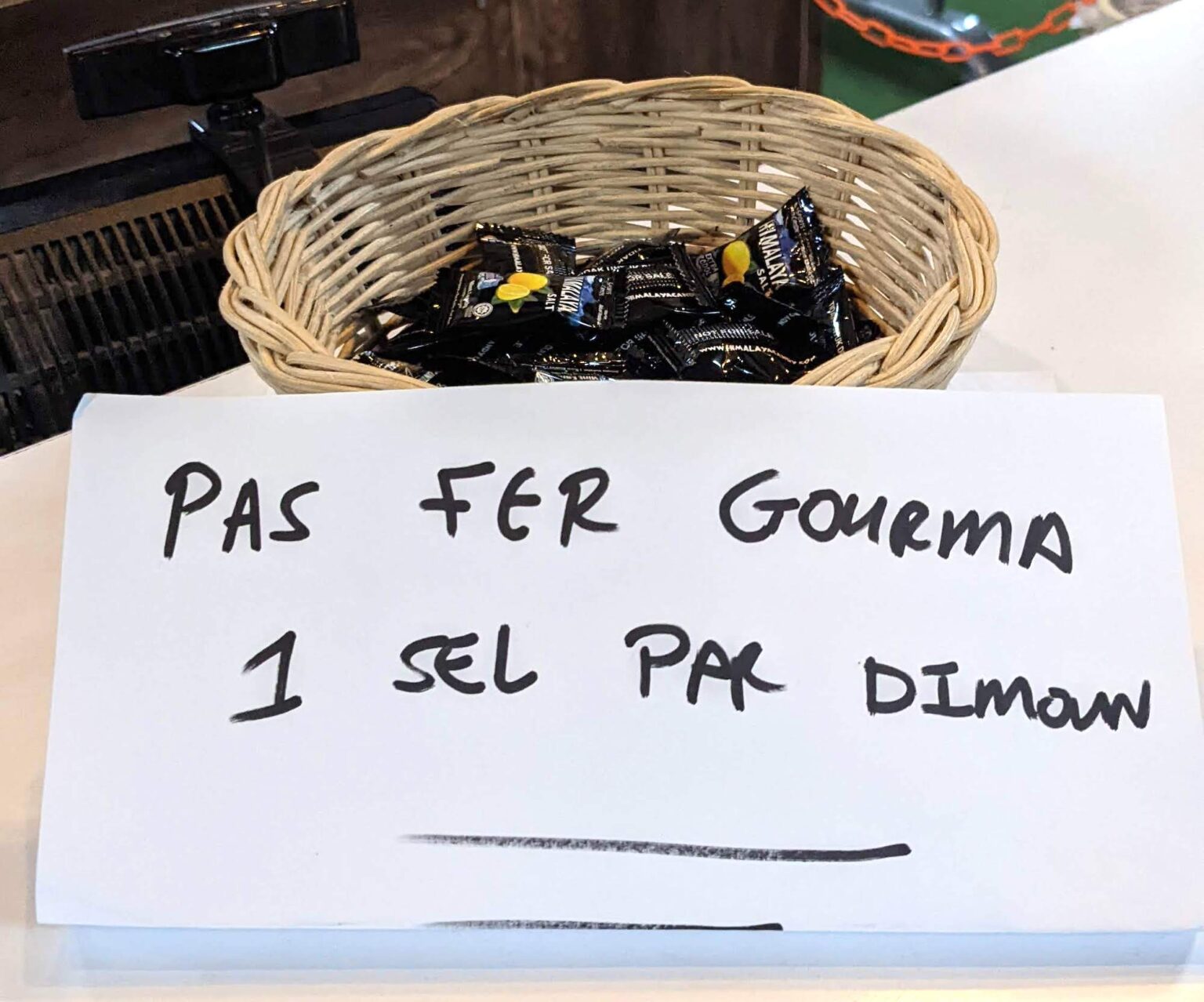 Mauritian Creole, French, and English: A Traveller's Guide